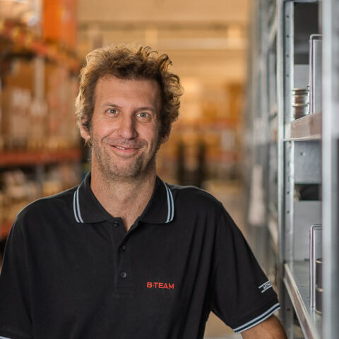 Mitarbeiter Logistik | B·TEAM
