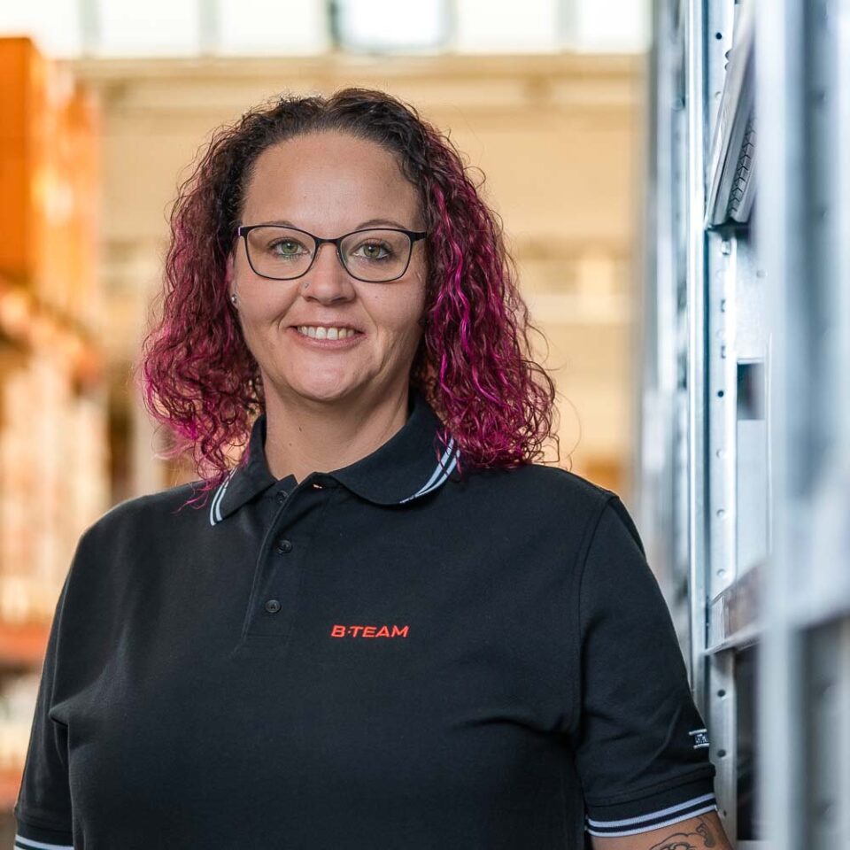 Mitarbeiter Logistik | B·TEAM